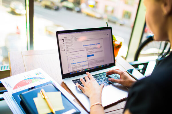 10+ Contoh Copywriting Makanan yang Bikin Konsumen Tergoda | MARKEY